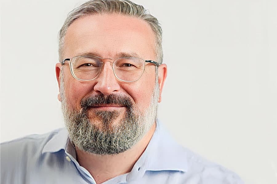 DIGITEC opens new office in Singapore, headed up by Christopher Johnson ...