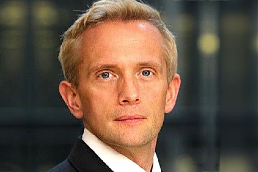 Stuart Lawrence promoted at UBS Asset Management - Global Trading